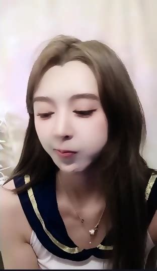 超级漂亮女神妮可可我等了你10年了你终于开秀了 02