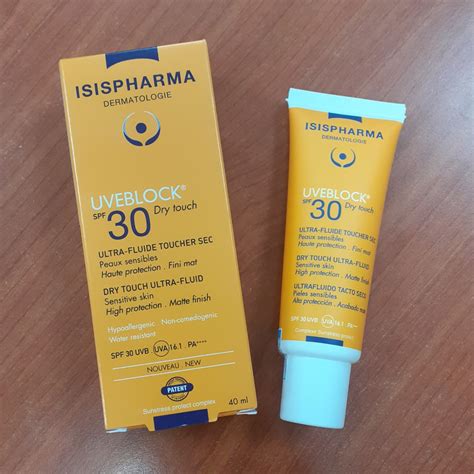 Kem Chống Nắng Dành Cho Da Nhờn Uveblock Spf30 Isis Pharma 40ml
