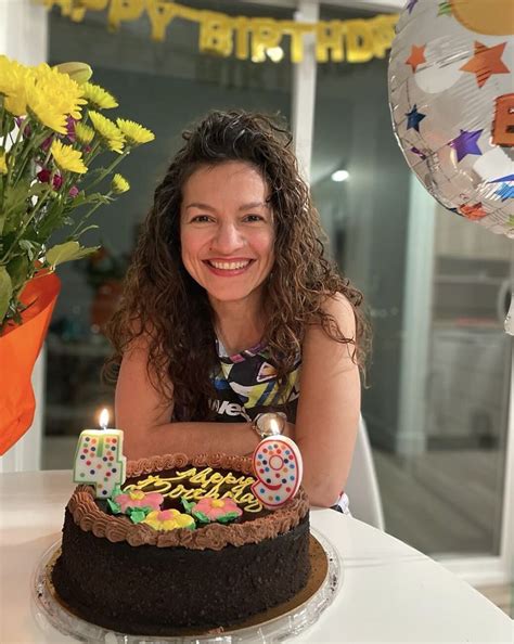 A Mi Me Encanta Celebrar No Tanto Como Mi Hermanita Pero Mi Madre Nos Enseñó A Celebrarlo Todo