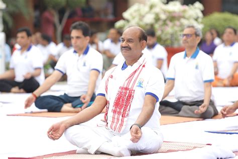 Om Birla On Twitter अंतरराष्ट्रीय योगदिवस के अवसर पर संसद भवन परिसर