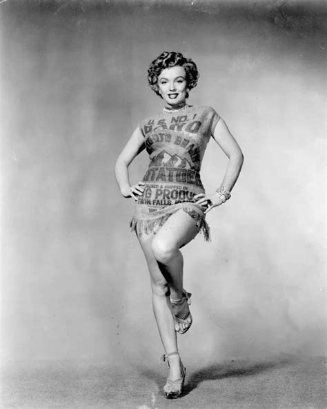 Marilyn Monroe Glamorous Photos Of The Tragic American Icon