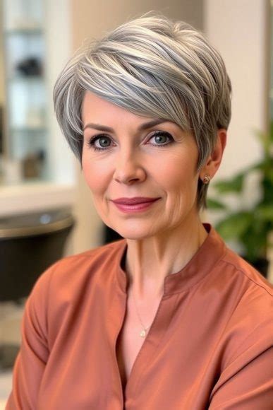 55 Pixie Colours For Women Over 50 Elegant Silver Pixie Haircut