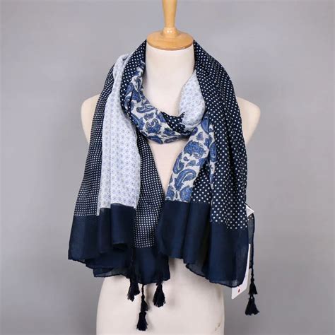 2017 Women Printed Tassels Scarves Girls Flower Viscose Scarf Shawls
