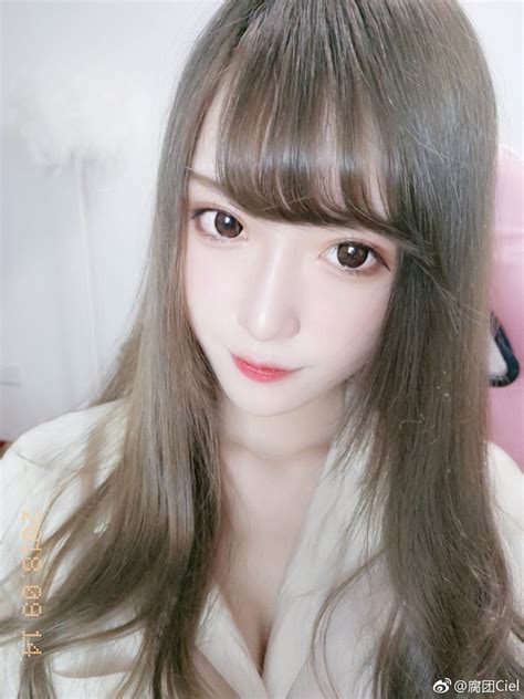 腐团儿ikaros Wb 004 相机自拍照 9p 9mb 美图岛