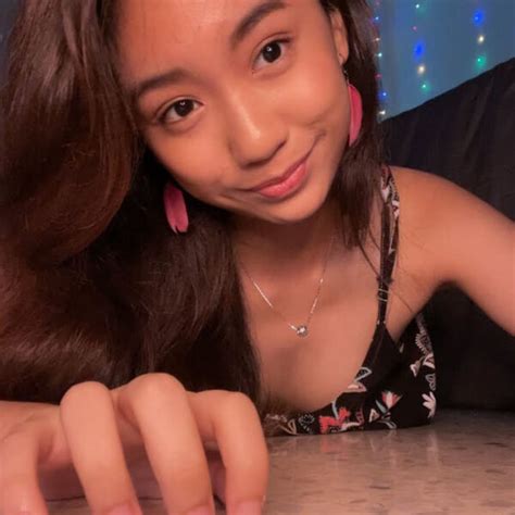 Asmr ~ Chill With Me On The Floor Moon Blitz Asmr Qobuz