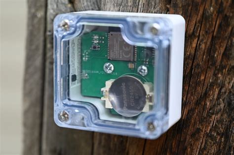 Building An Nrf52840 And Battery Powered Zigbee Gate Sensor Hackaday