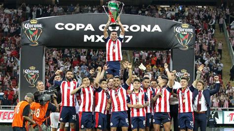 El Triunfo De Chivas Es Festejado Por Millones El Pulso De Colima