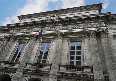 Charente Maritime Une Jeune Femme Séquestrée Trois Ans Par Sa Mère Et