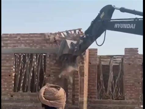 Lda Demolishes 10 Illegal Buildings In Lahore Pakistan Observer