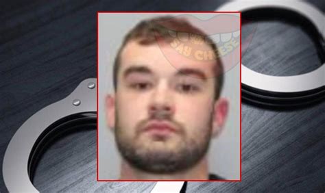 Say Cheese 👄🧀 On Twitter Former South Carolina Deputy Charged After