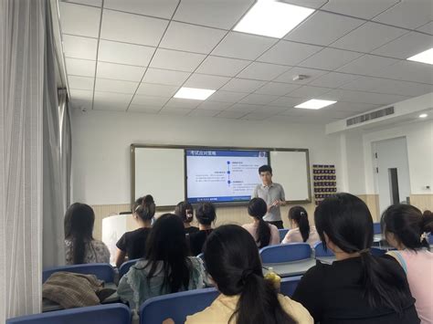 会计学院举办大学英语四六级考前冲刺辅导大会 湖北商贸学院会计学院