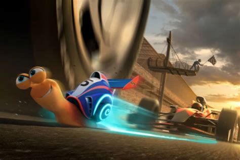 ‘turbo Trailer Ryan Reynolds Is A Cartoon Snail
