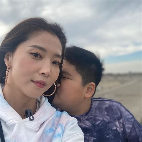 방송 오윤아 아들 민이와 행복한 가족 여행 리포트컷 Ytn
