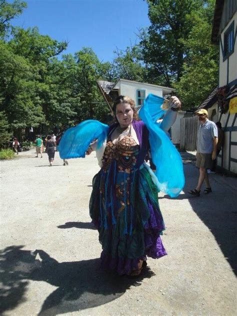 Pin On Curvy Girls Belly Dance