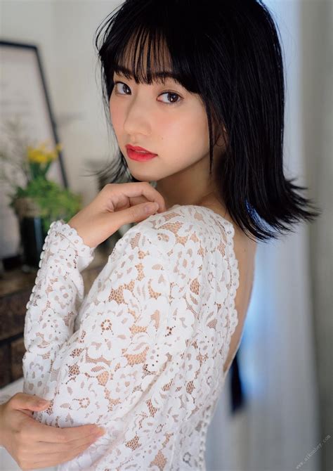 武田玲奈写真集Rubeus 第 2 页 和邪社