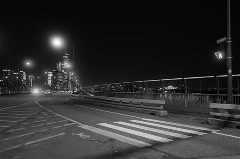 作品 首爾街道 Leica Q3 看板 DSLR 批踢踢實業坊