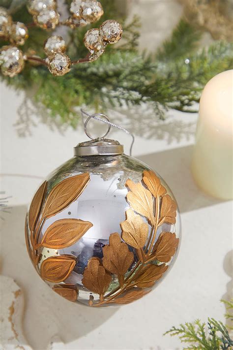 5 Golden Etched Laurel Glass Ornament Decorators Warehouse