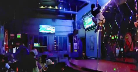 Pioneering Topless Nightclub Named To Sf Legacy Business List Cbs
