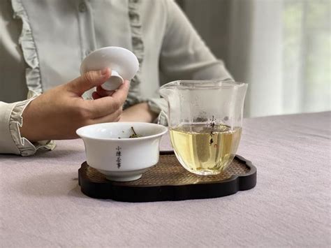 新手必看，喝茶时如何正确闻香？千万注意这5点，你就是泡茶“高人” 知乎