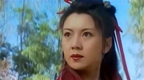 女魔头武功独步天下，但小丫头身怀绝世神功，居然深不可测影视武侠好看视频