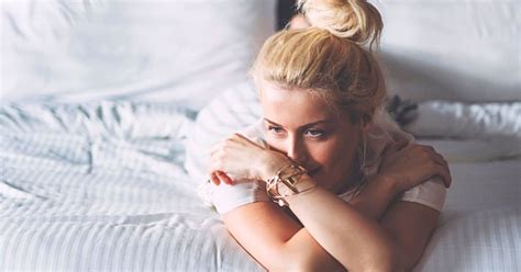 Vraag Van De Week Hoe Geef Ik Aan Dat Ik Niet Gelijk Bij Een Eerste Date Seks Wil Flair