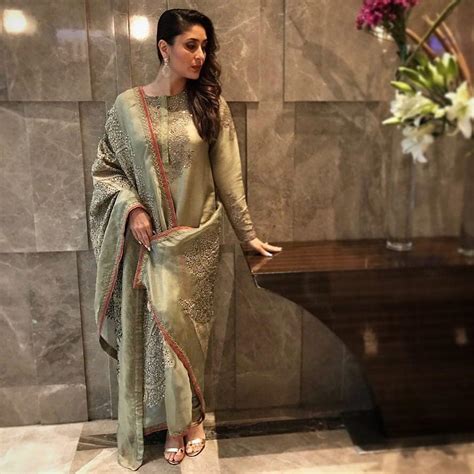 Top 15 Best Looks Of Kareena Kapoor Dresses In Indian Wear