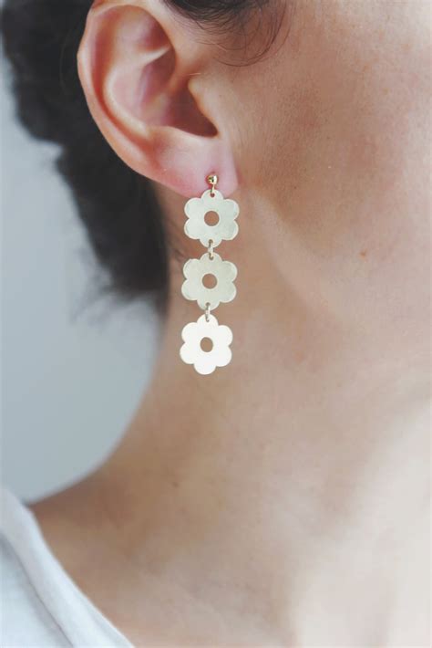 Triple Daisy Flower Earrings Daisy Earrings Flower Drop Earrings