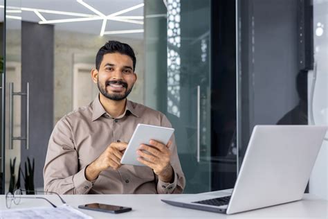 R Vs Python Which Programming Language Is Right For You