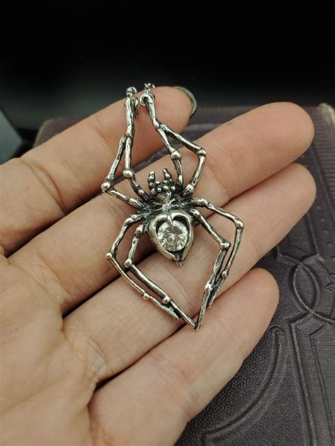 Neith Spider Pendant White Cubic Zirconia