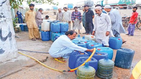Acute Water Shortage Hits Port City Pakistan Dunya News