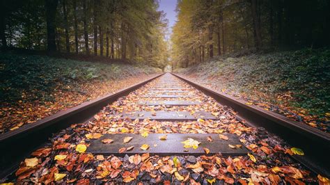 Train Track Wallpapers Top Free Train Track Backgrounds Wallpaperaccess