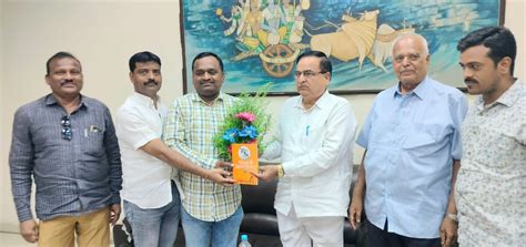 साप्ताहिक सोनपेठ दर्शन मराठा सेवा संघ आढावा बैठकीत विविध कक्षाच्या