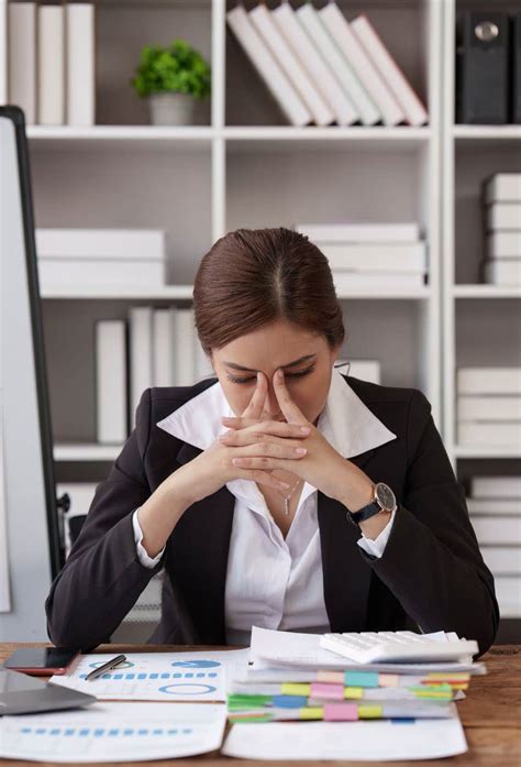 Gen Z Employee Refuses To Accept Job After Being Told Her Salary YourTango