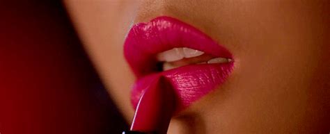 misteros lips lips made for sucking cock