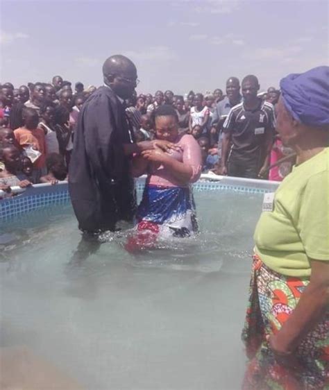 Lady Flaunts Her Heavy Milk Industry On The Internet Watch Video Face Of Malawi