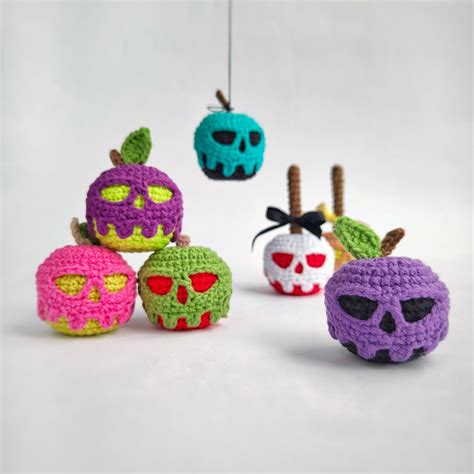 Mini Poisoned Apple Crochet Pattern Skull Apple Keychain Pdf English