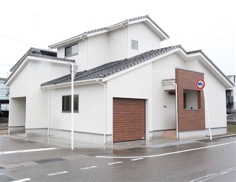 【suumo】 【2000万円台後半高岡市4ldk466坪】 車庫が2つある快適な家 デキノヤホーム の建築実例詳細 注文住宅