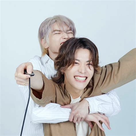 🌕 Taeyong 👻툥🌹 On Twitter Rt Taeyeweon 「self Portrait」 Taeyong 🤍