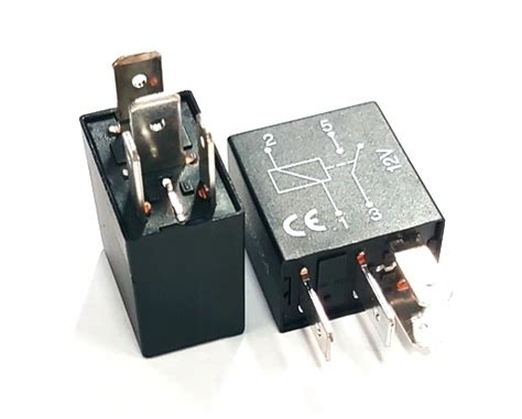 MIKRO PRZEKAŹNIK samochodowy zwierny 12V 4 PIN