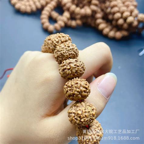 八瓣金刚菩提手串 男女单圈佛珠文玩手串菩提 原生态 阿里巴巴