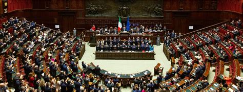 Roma La Camera Boccia Lo Scostamento Di Bilancio