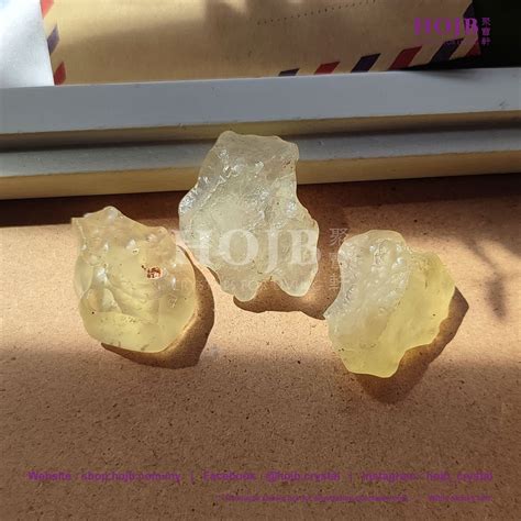 HOJB Authentic Libyan Desert Tektite Rough Stone Collection Ornament 10 5 11G 聚寶軒纯正利比亚流星陨石 黄金沙漠