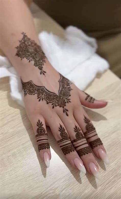 Simple Henna Designs For Hand Simple Indian Henna Mehndi Designs For Hand With Flowers On