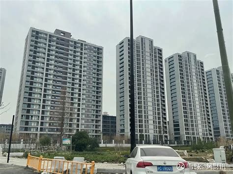6000套房要交的南站终迎王府井 现场还是菜地 来源 凤凰网房产杭州站 本文转载自公众号层楼 作者费洛蒙 凤凰网房产已获授权 01那个飘忽