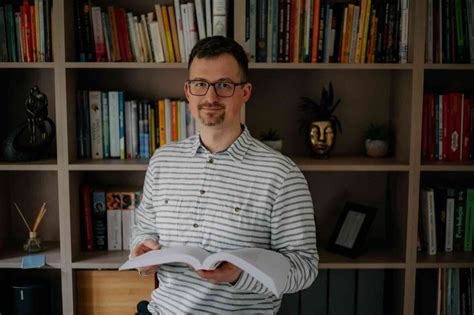 Jak wyłączyć emocje psychologiczne strategie w trudnych sytuacjach