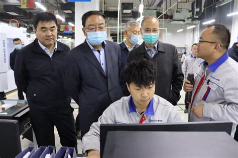 甘肃省人民政府副省长、民盟甘肃省主委张世珍一行莅临调研酒泉硅碳产业园 甘肃旭碳新材料有限公司