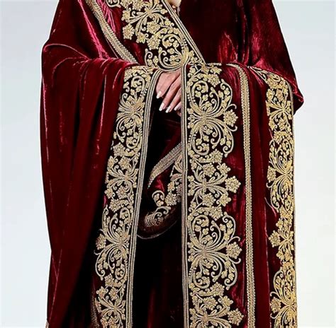 Apparels Velvet Fabrics Manufacturers At Rs 225meter Printed Velvet
