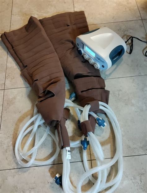 Used Flexitouch Plus Pd32 U With Left Right Leg Garments Pump