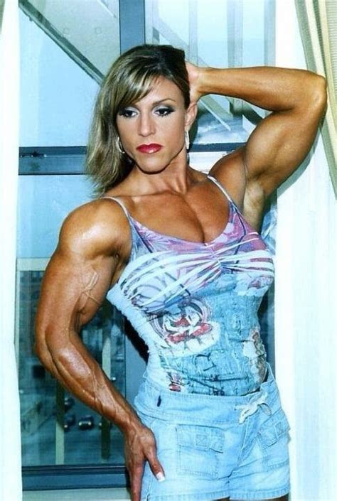 Pumpitup S Female Muscle Gina Davis