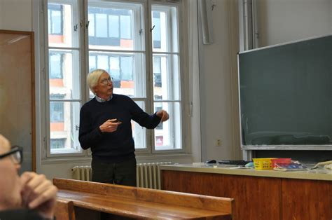 Mathematical Colloquium Matematicko fyzikální fakulta